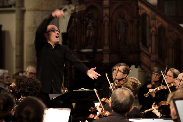 Le chef – Orchestre Universitaire de Brest